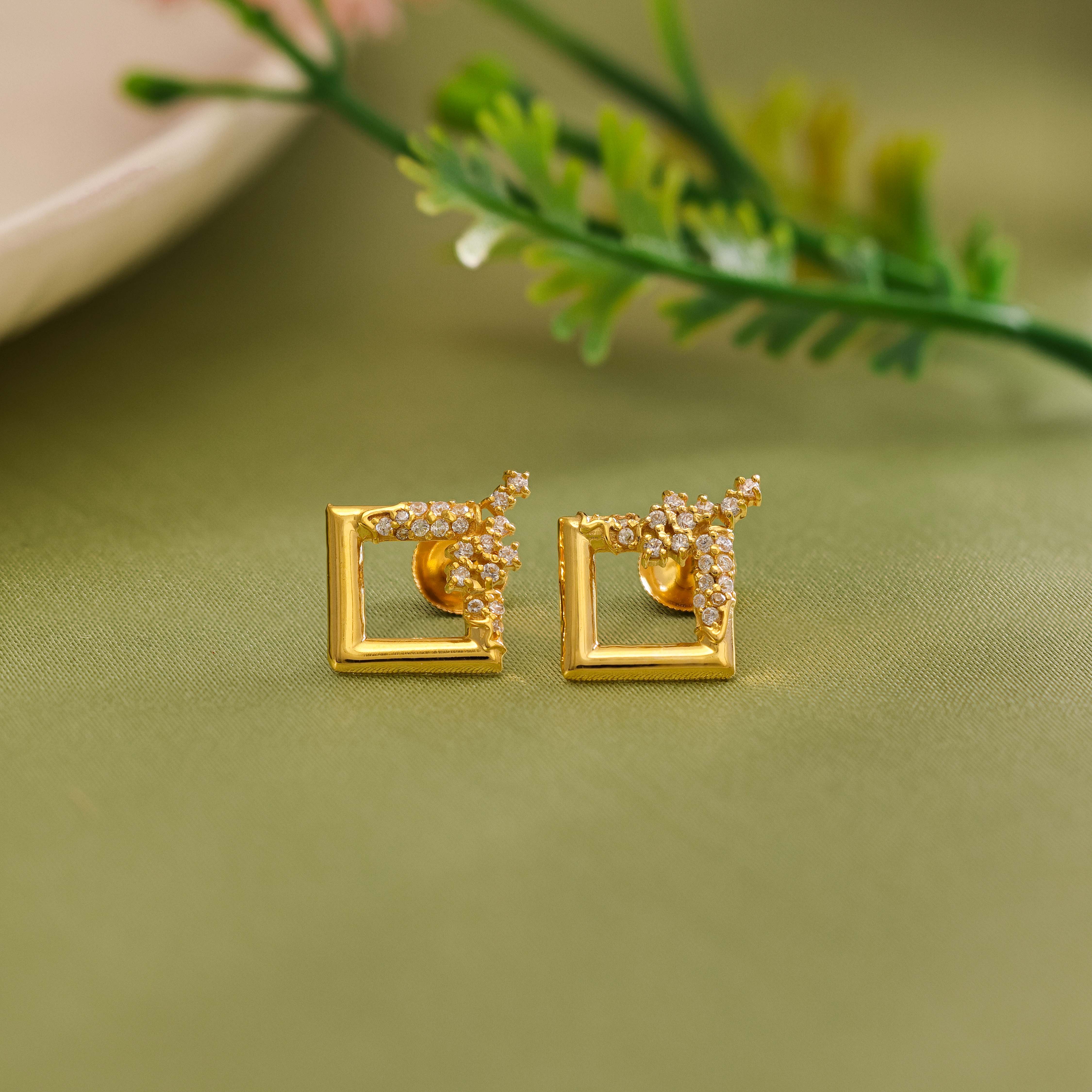 Buy Trendy Open Rhombus Frame Gold Earrings |GRT Jewellers