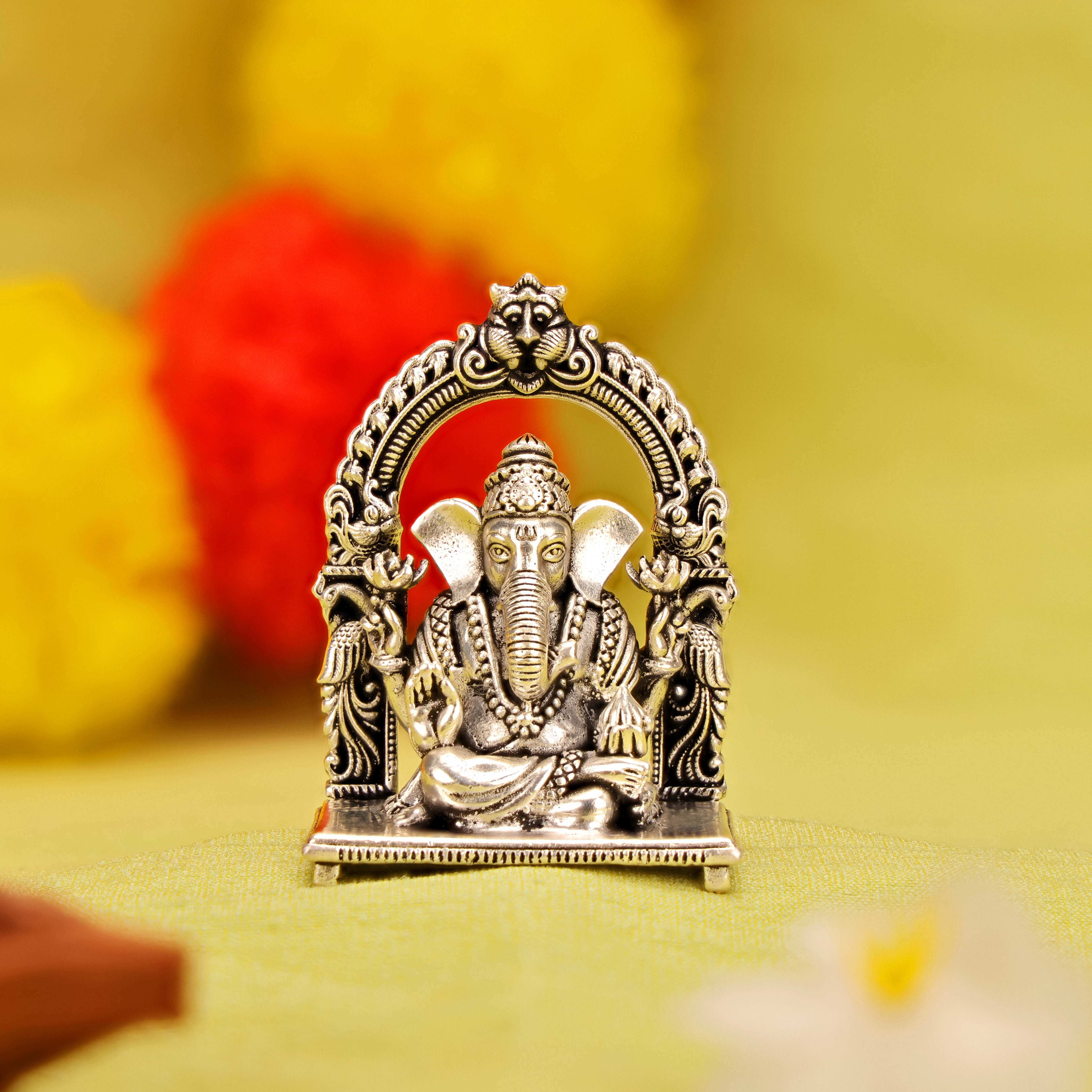 Buy Lord Ganesha Silver Idol |GRT Jewellers