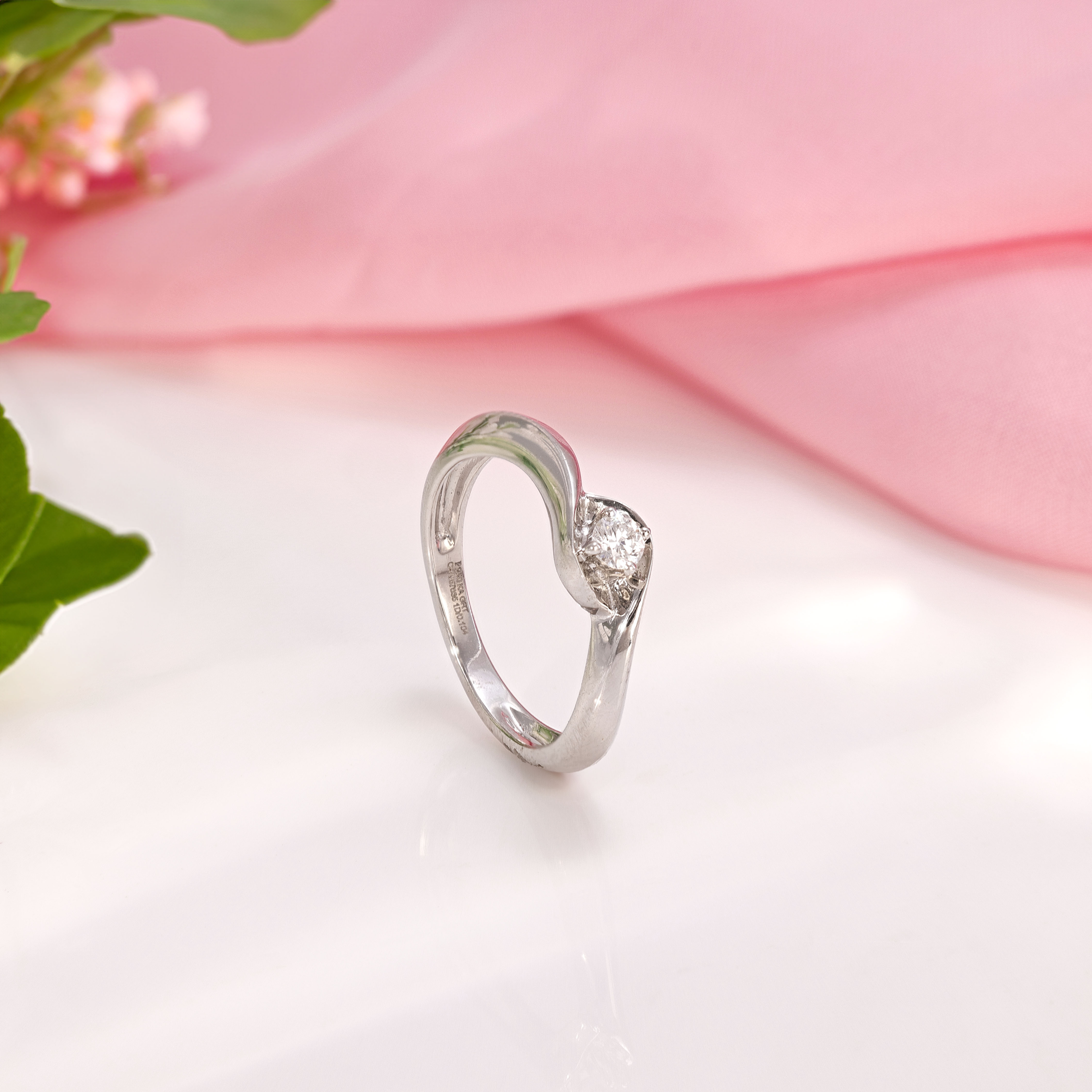 Buy Elegant Grace Platinum Ring | GRT Jewellers