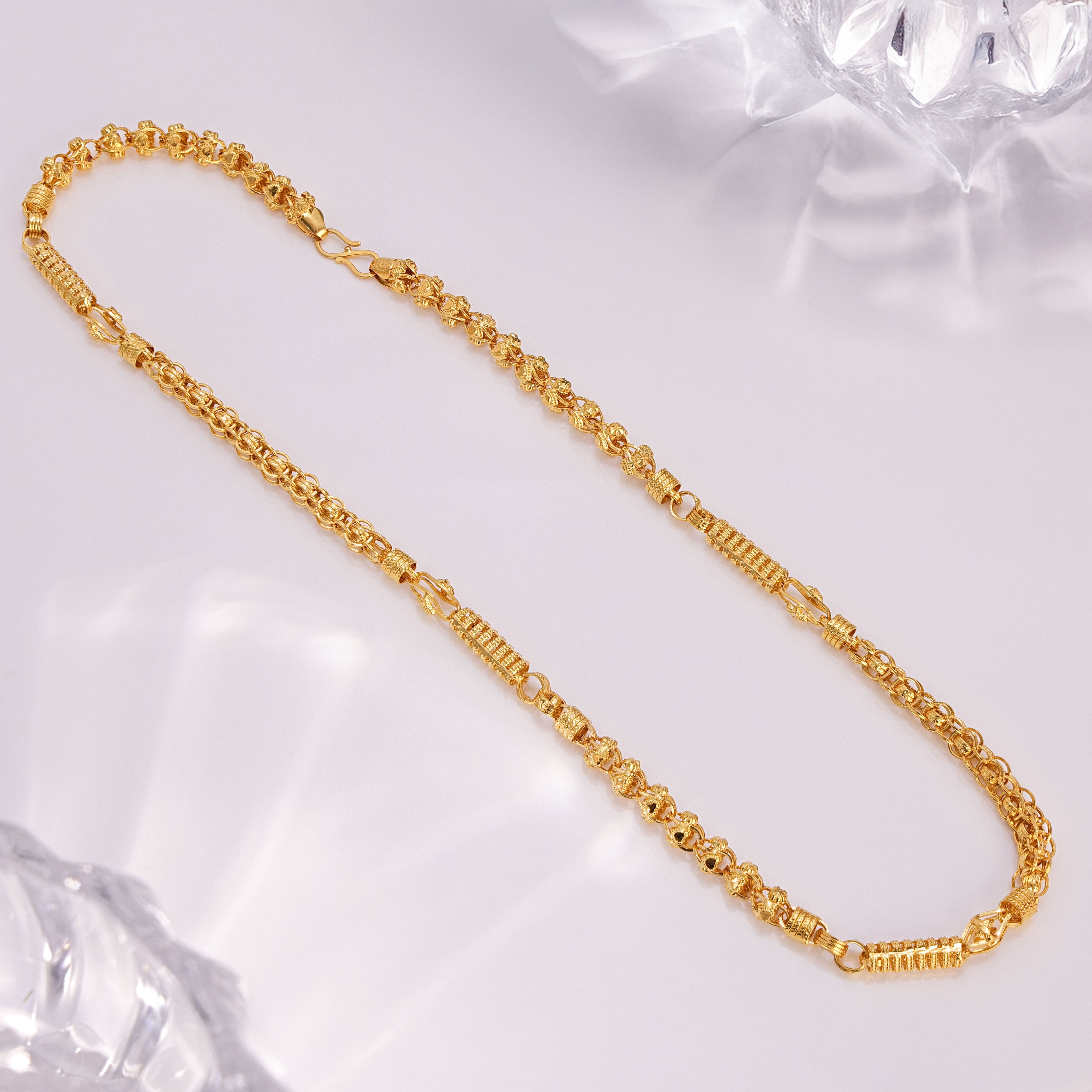 Buy Exquisite Geometric Floral Gold Chain | GRT Jewellers