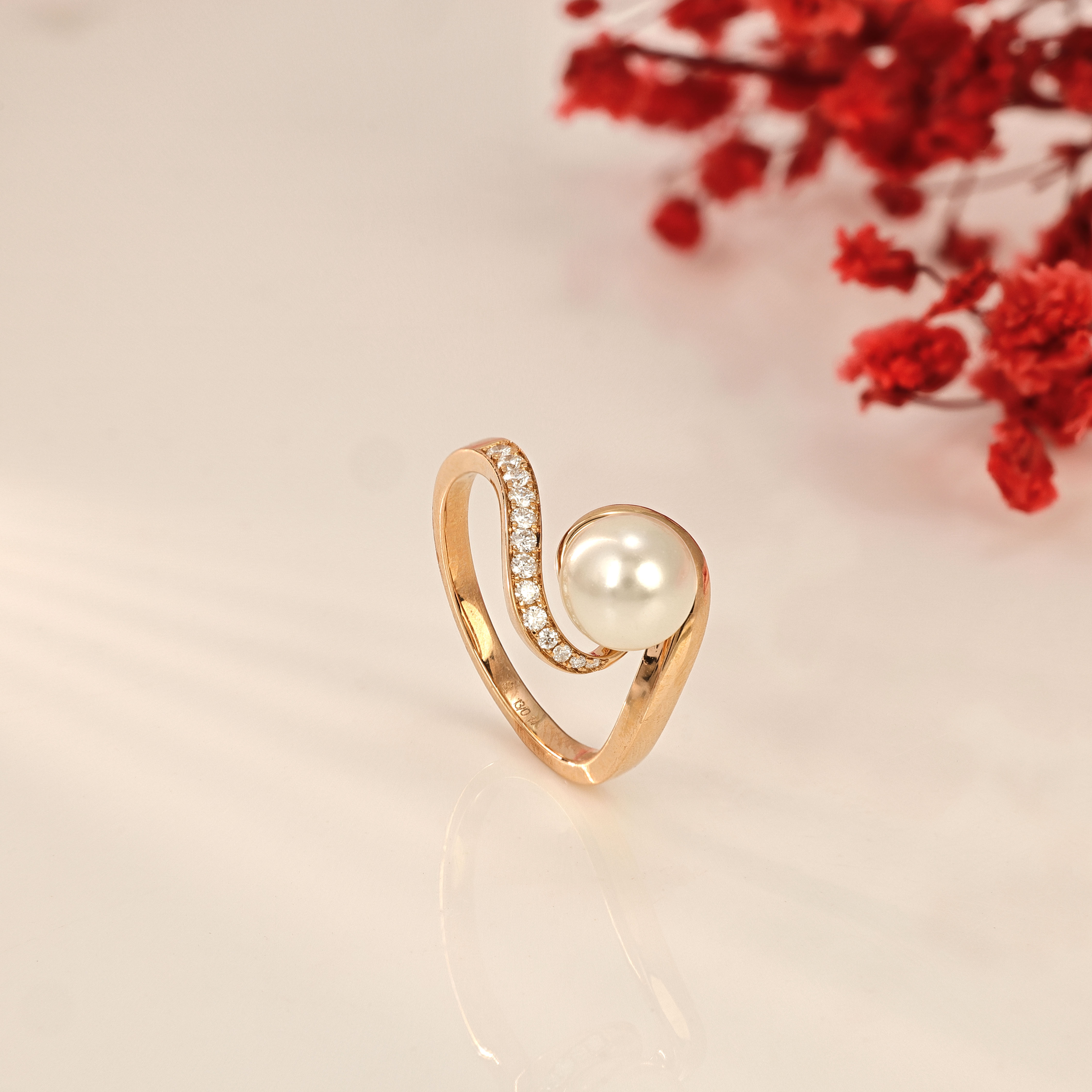 Buy Pearl Radiance Diamond Ring | GRT Jewellers